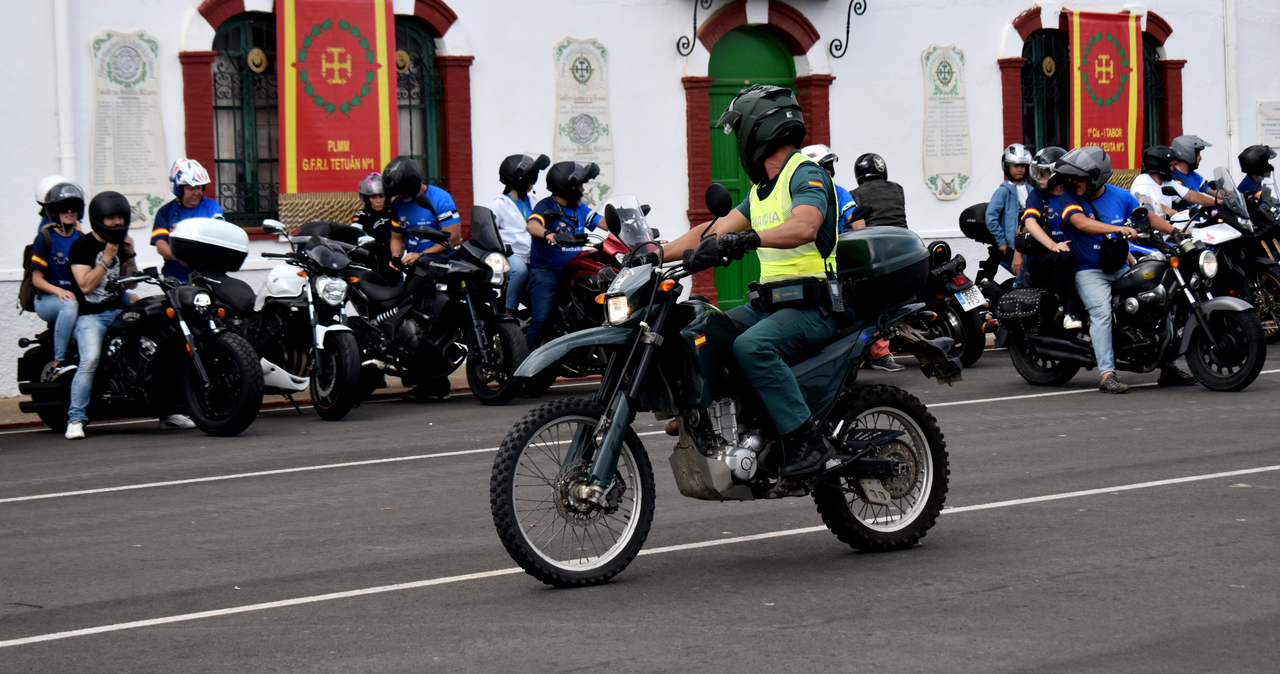 FOTOGALERÍA - La marcha motera de Regulares, en imágenes